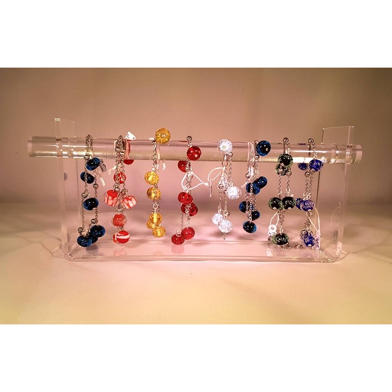 Michèle Potier, artisan verrier à la flamme, expose à la Fontaine Aux ...